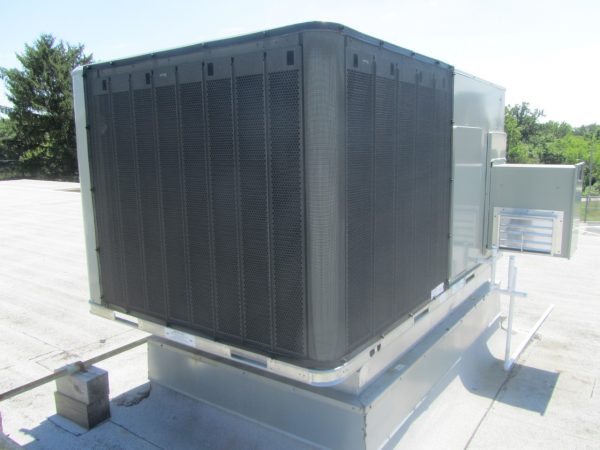 Trane RTU With Wrap-Around HD Commercial Grade Filter Screen | Air ...